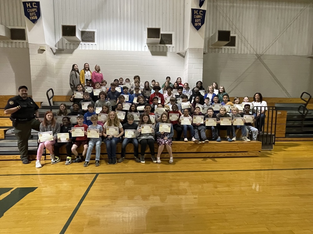5th and 8th Grade D.A.R.E.. Graduation | Beaver Elementary